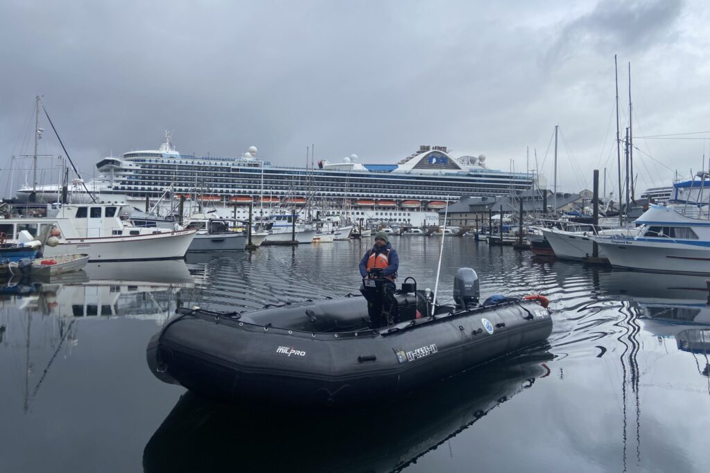 What are zodiac inflatable boats made of - Horoscopeaz.com